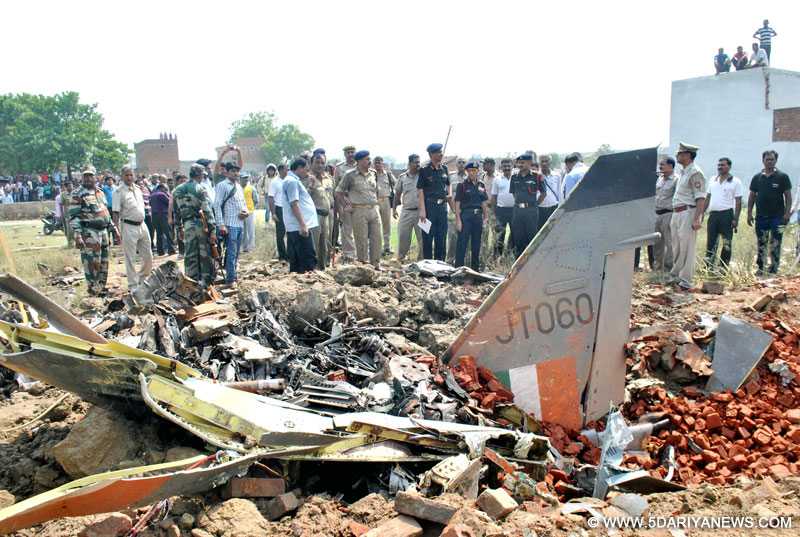 IAF fighter crashes in Uttar Pradesh