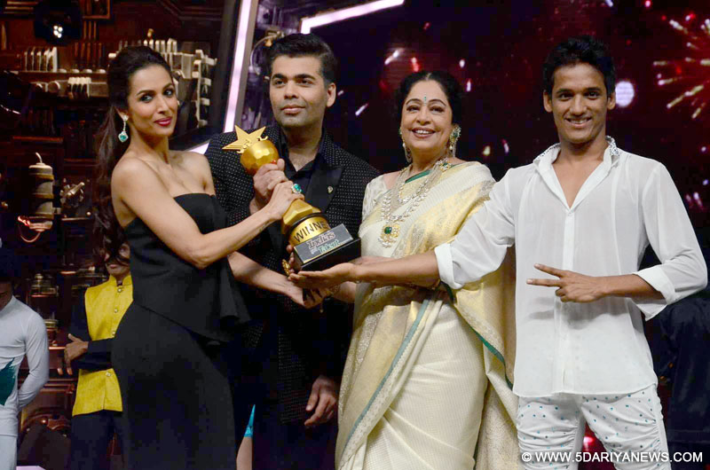 Manik Paul walks away with 'India's Got Talent' trophy