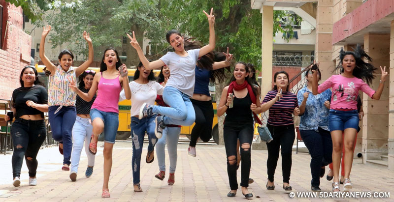 CBSE class 10 results announced, girls again outshine boys