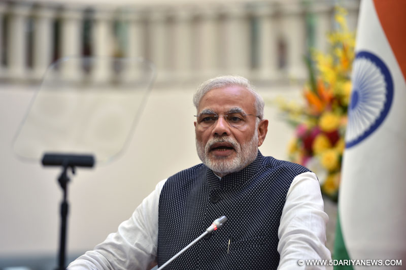 Philippines visit symbolises India's commitment to Asean : Narendra Modi