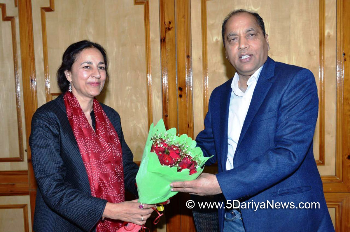 Chief Commissioner of Income Tax calls on Chief Minister