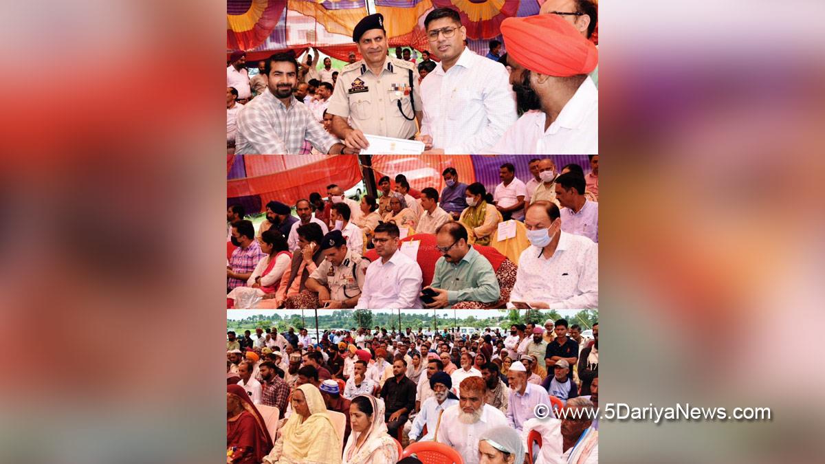 Weekly Block Diwas: DDC Rajouri listens to public issues at Lam -Qila ...