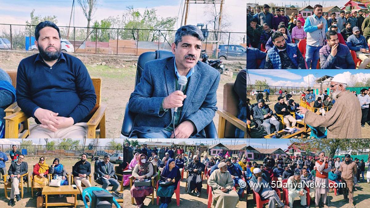 Block Diwas held at Chrarwani in Charar-e-Sharief