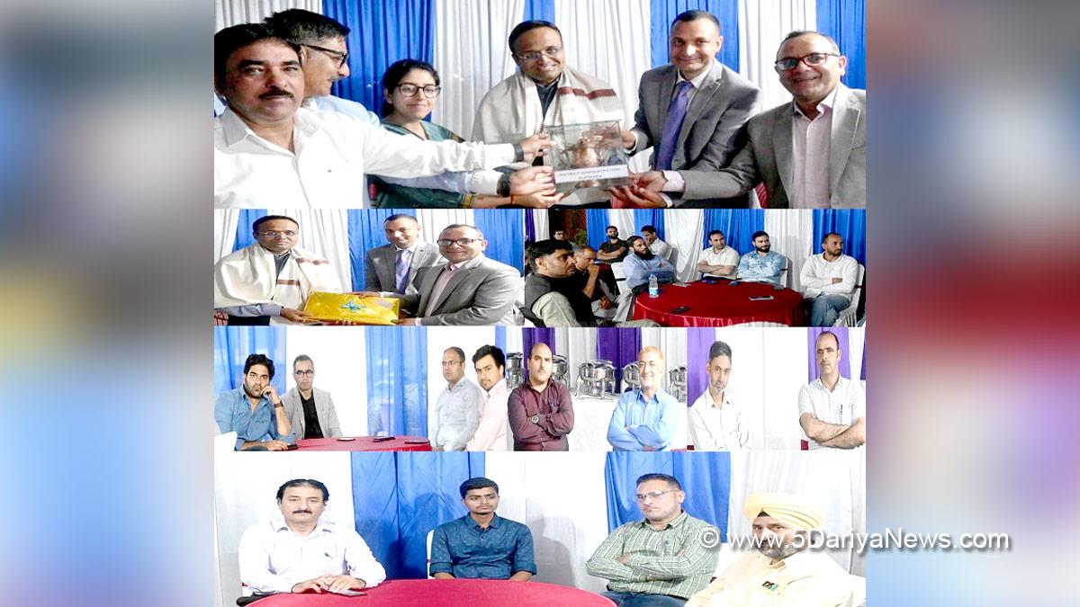 District Admin Kupwara accords Warm farewell to outgoing DC