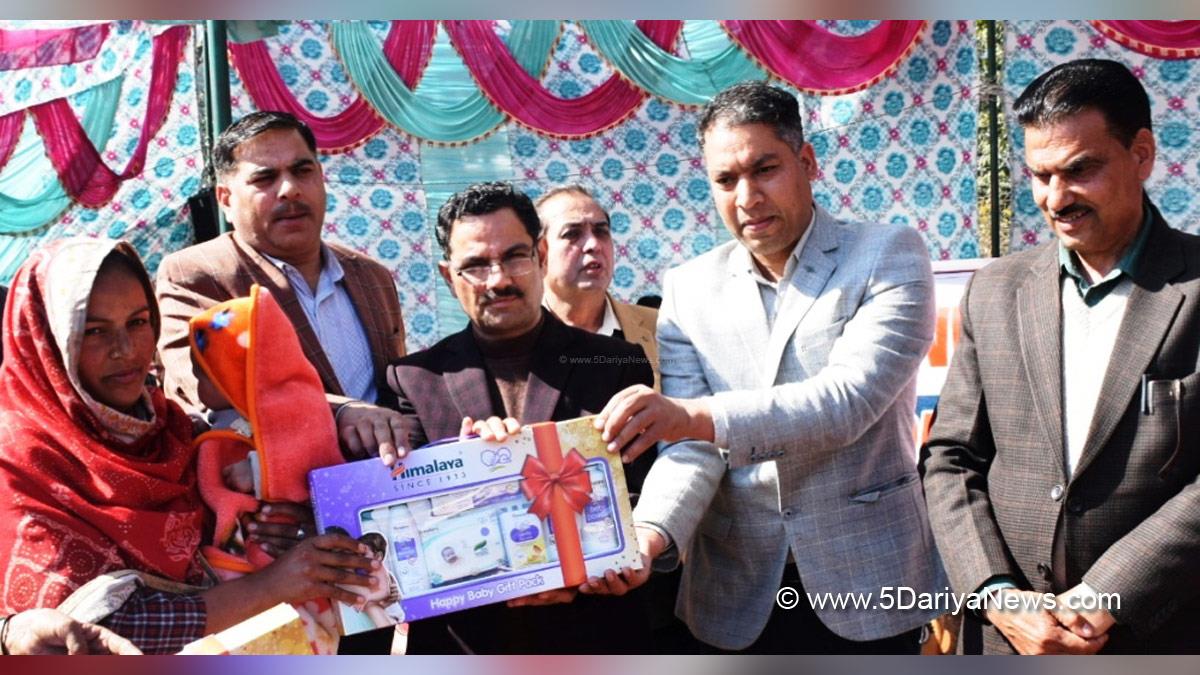 Weekly Block Diwas: DC Rajouri Om Prakash Bhagat addresses public ...