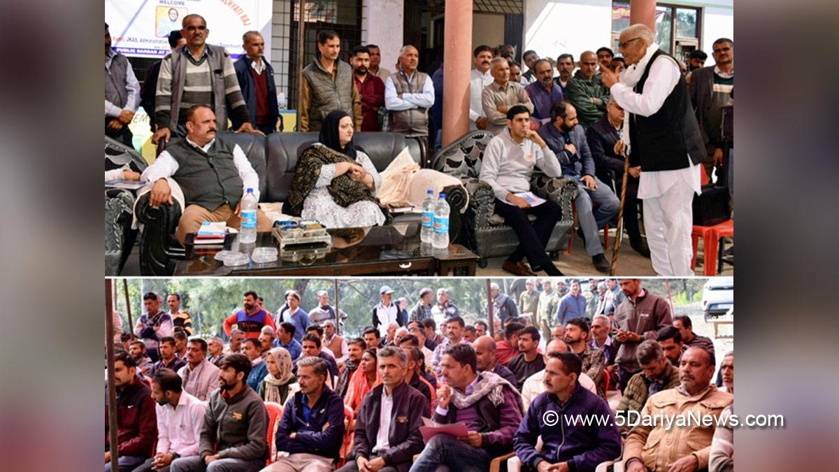 Shabnam Kamili chairs Public Darbar at Panchayat Dori, Block Kharah Balli