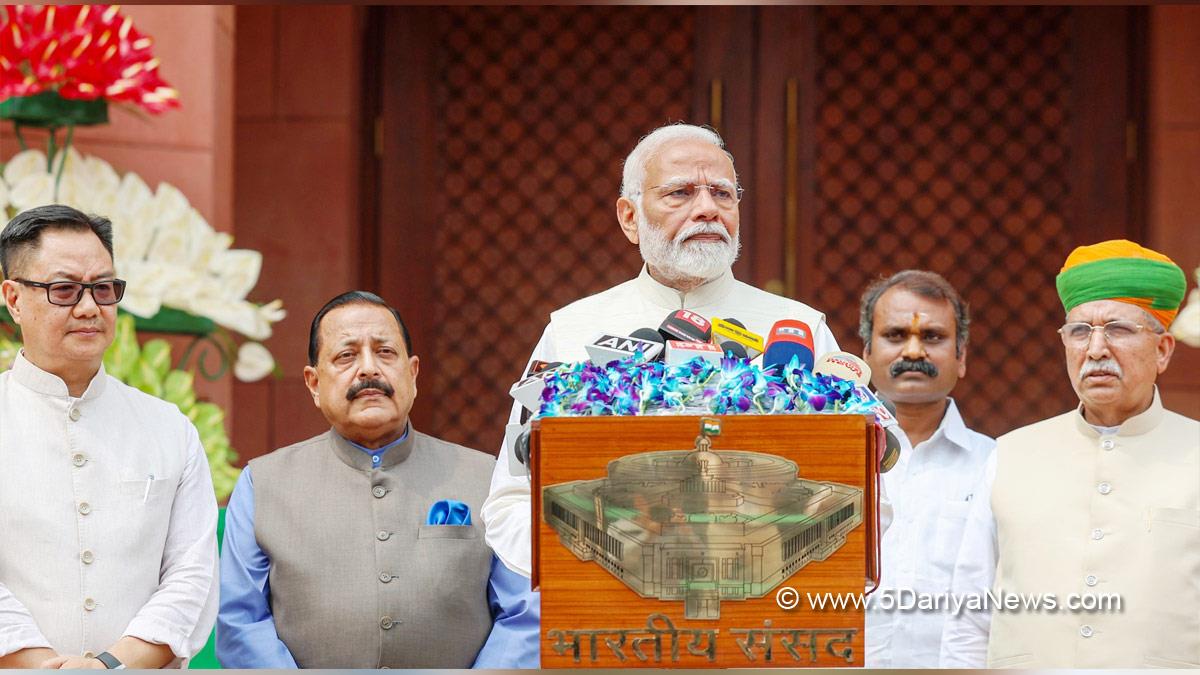 Narendra Modi addresses before commencement of 1st session of the 18th ...