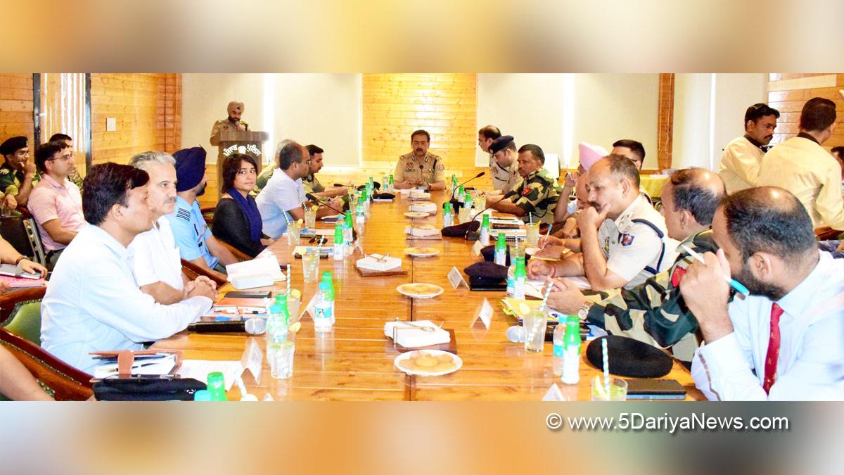 Punjab Police Enhances Level Of Security In Pathankot And Border Areas ...