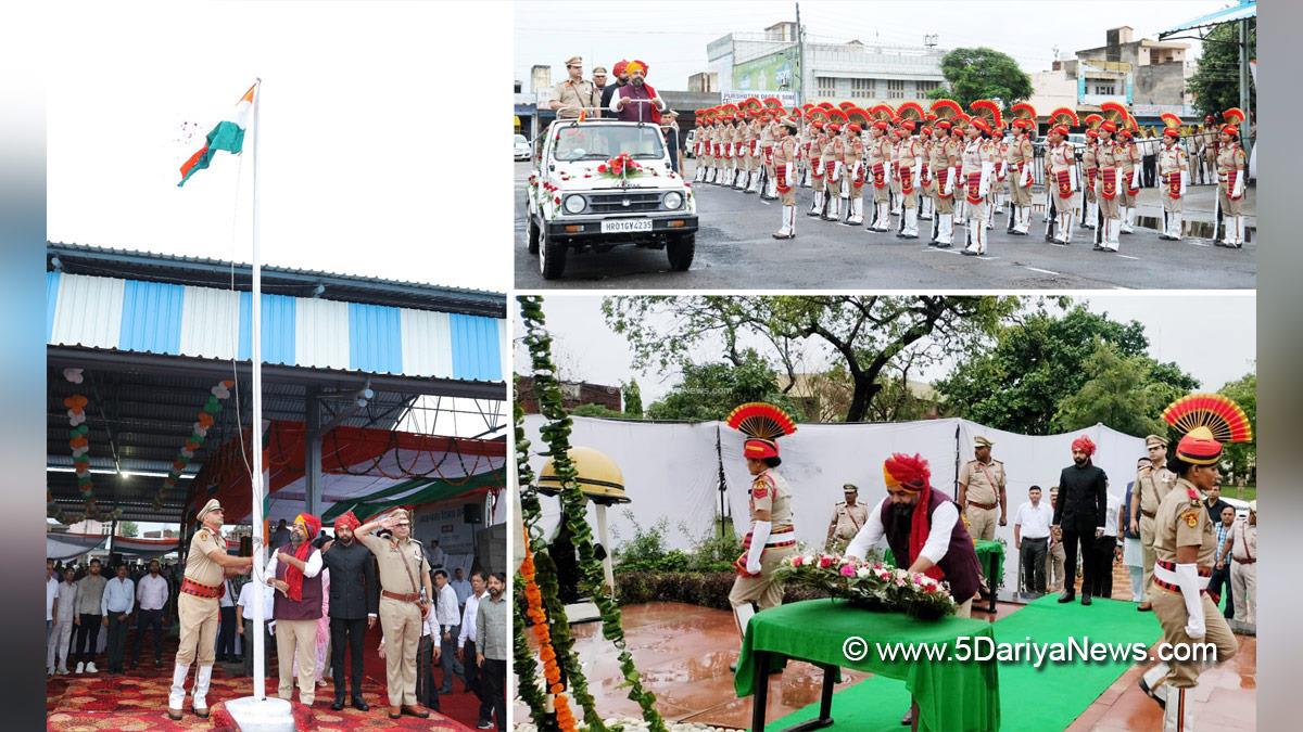Transport Minister Aseem Goel Naneol hoists flag in Ambala city