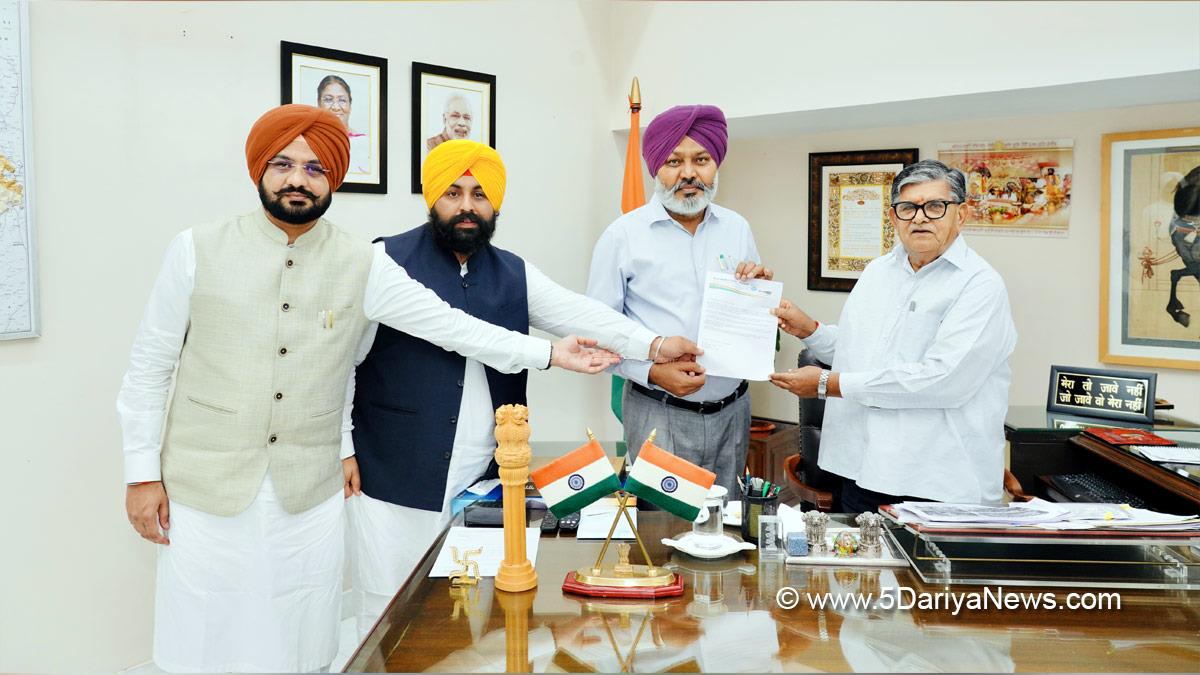 Punjab Cabinet Ministers Seek Governor's Intervention for Swift Rice ...