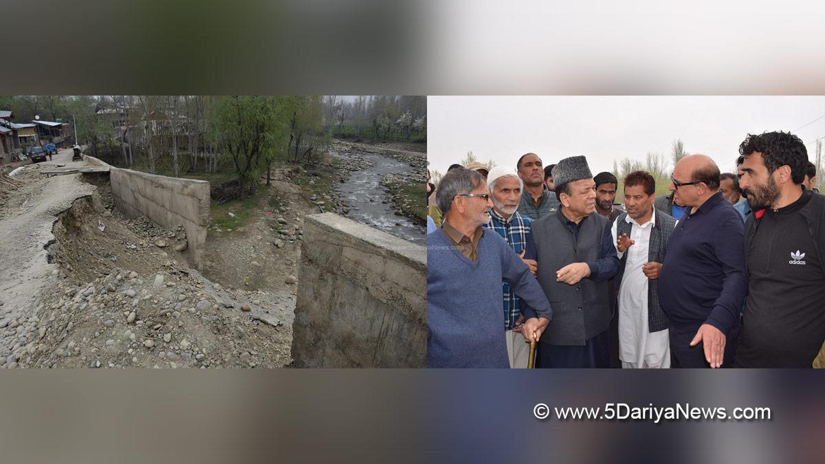 Abdul Rahim Rather assesses status of damaged approach wall of Badipora ...