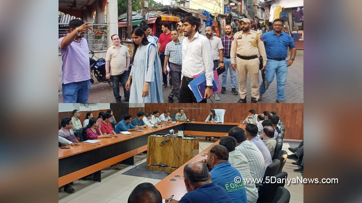 DC Nidhi Malik conducts inspection of Reasi Town to address public ...