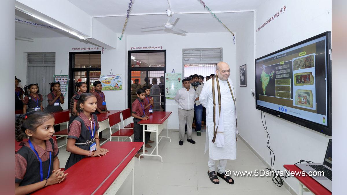 Amit Shah Inaugurates ₹125 Cr Projects, Pays Tribute to Govind Guru Ji ...