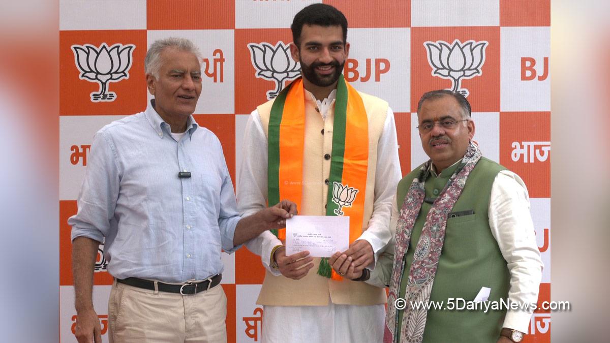 Another Youth Voice Joins BJP in Punjab’s Battle for Change : Tarun Chugh