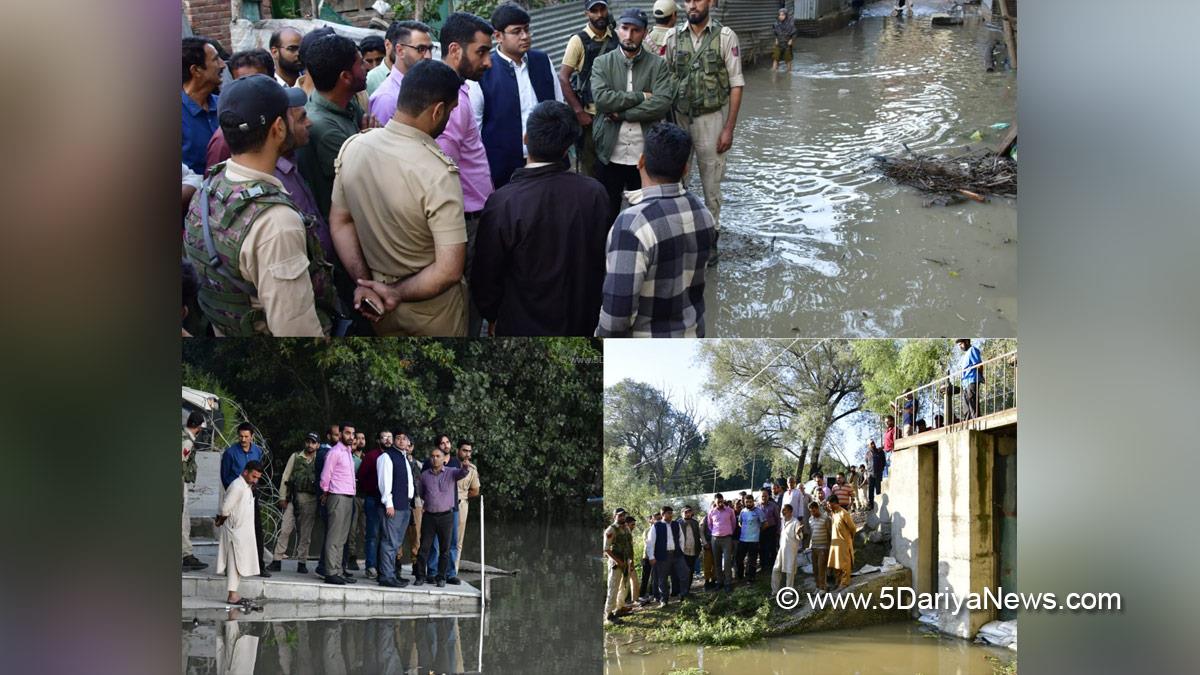 Jatin Kishore monitors on-ground Situation in water-logged areas along ...