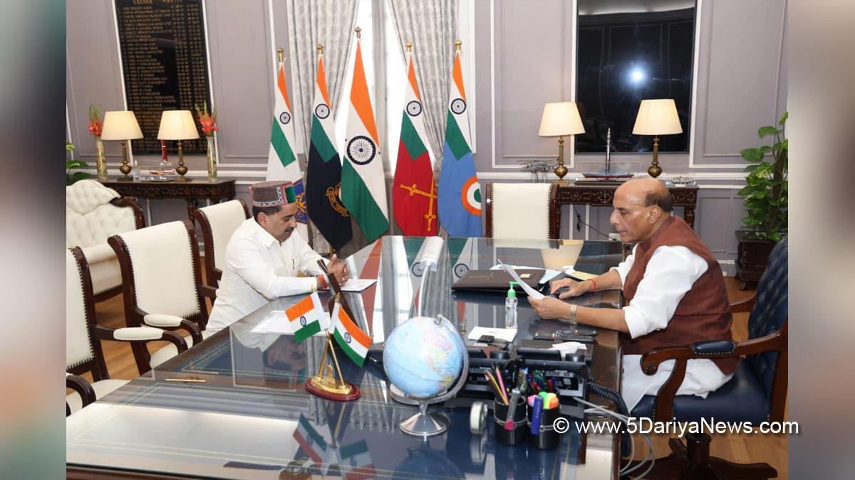 Kewal Singh Pathania calls on Rajnath Singh