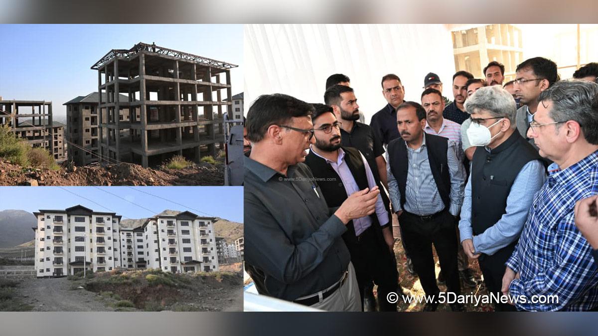 Atal Dulloo assesses progress on transit accommodation for Kashmiri ...