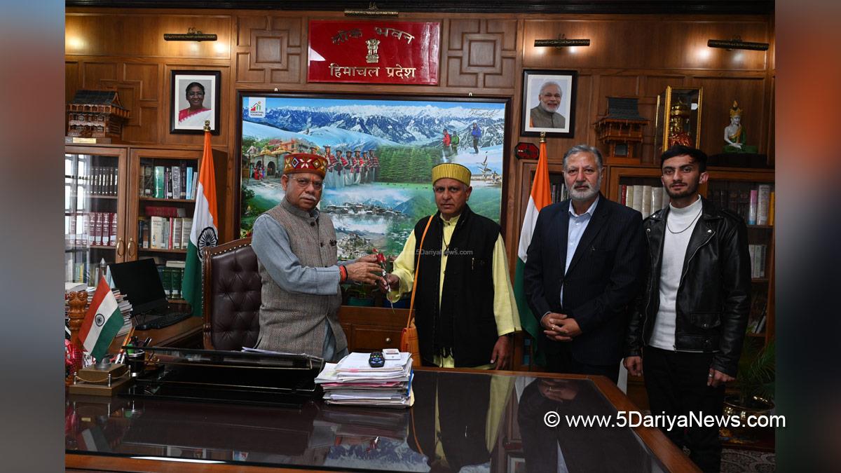 Shiv Pratap Shukla lauds film “Crossings” for spreading climate change ...